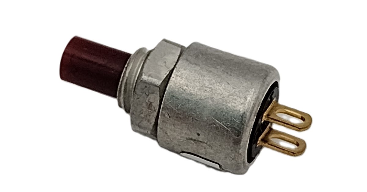 Sub Miniature Momentary Switch - Push Button